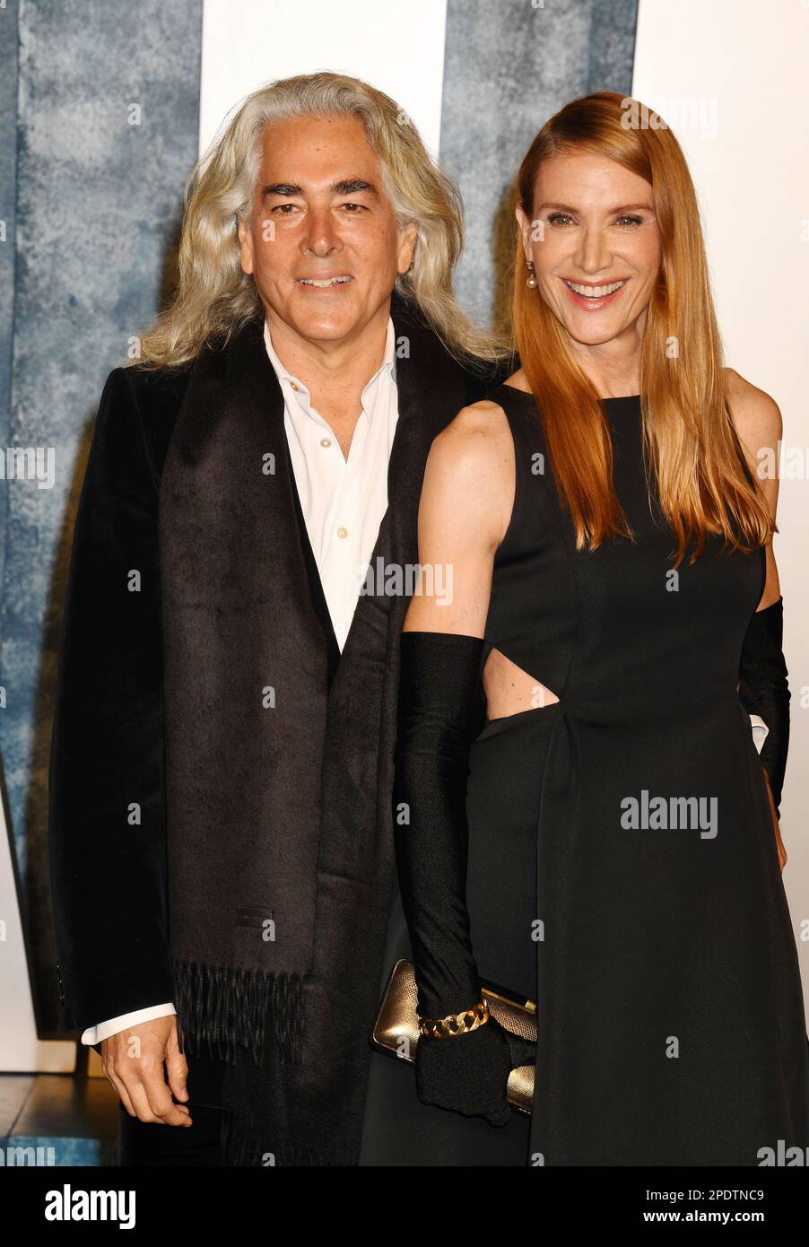 BEVERLY HILLS, CALIFORNIA - MARCH 12: (L-R) Mitch Glazer and Kelly ...