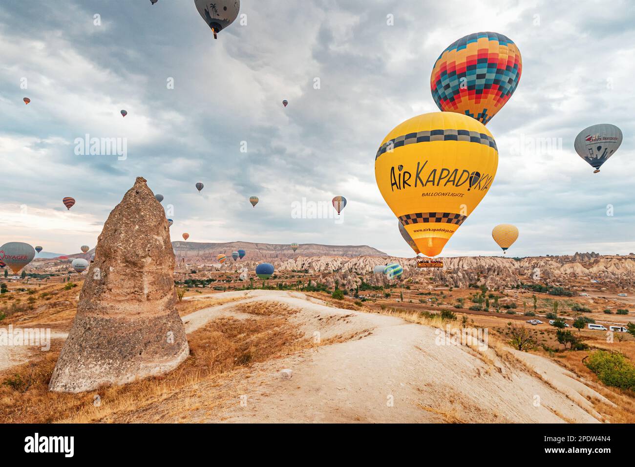 13 September 2022, Cappadocia, Turkiye: hot air balloons float ...
