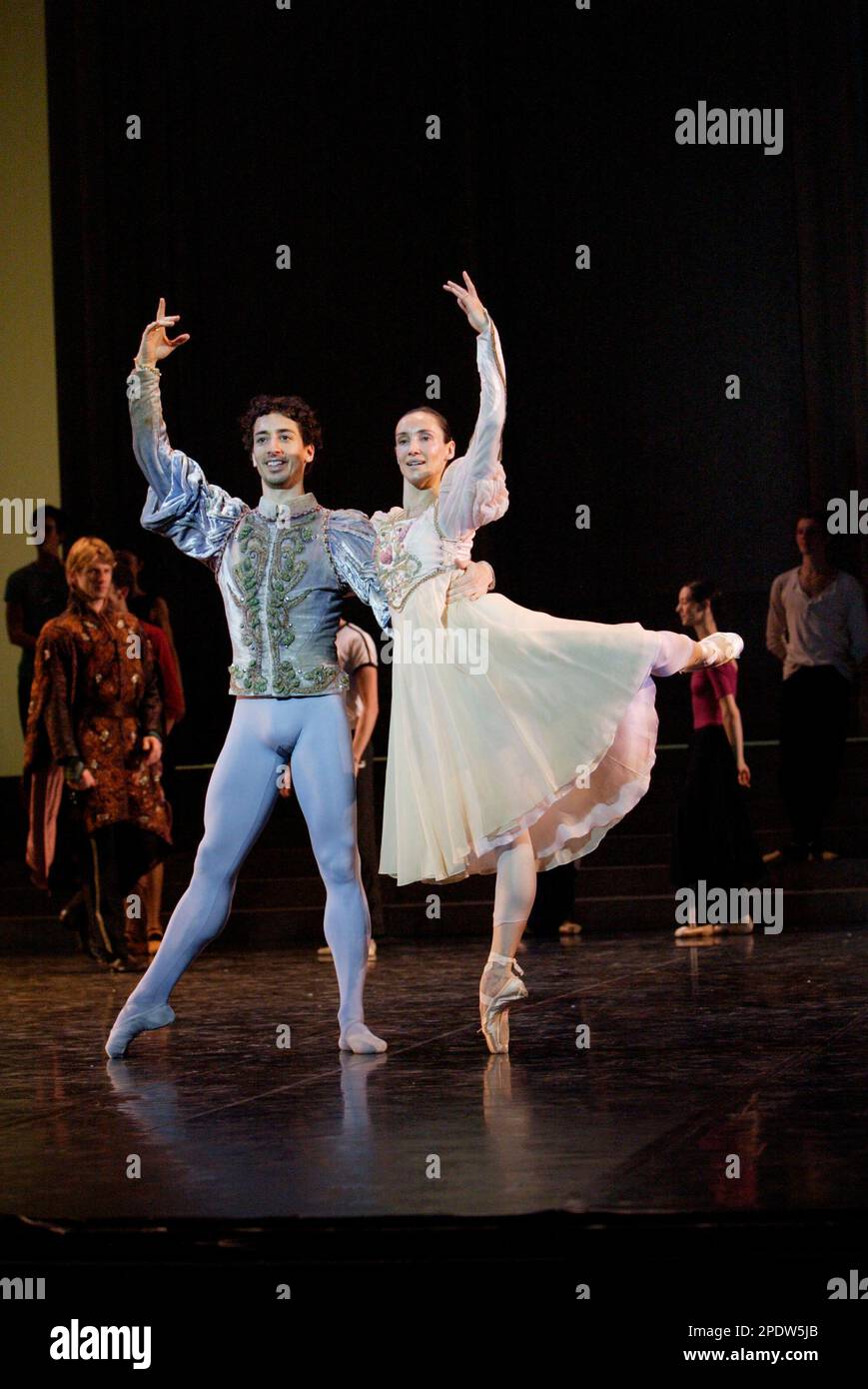 Showbiz swan lake hi-res stock photography and images - Alamy