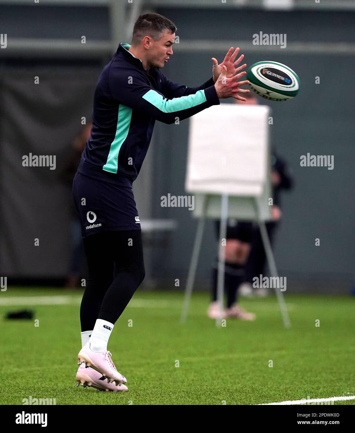 Irelands Johnny Sexton During A Training Session At The Iru High
