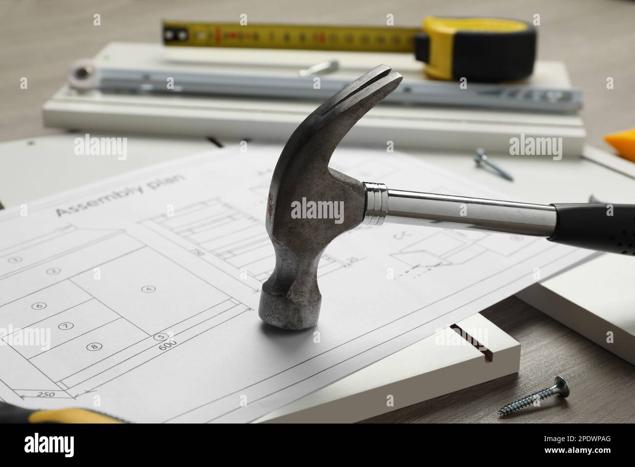 Furniture assembling plan tools hi-res stock photography and images - Alamy