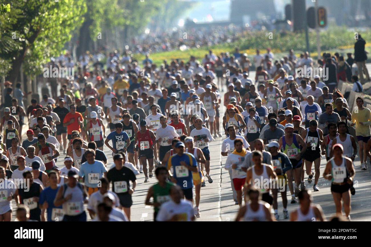 Thousands of runners take part in the Mexico International Marathon in ...