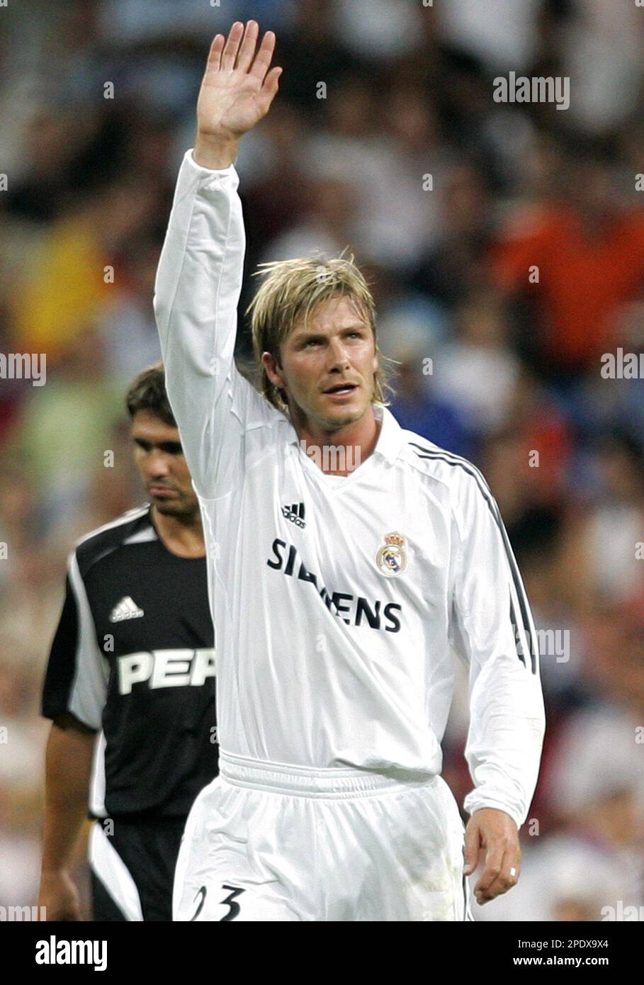 Real Madrid's English player David Beckham celebrates after scoring ...