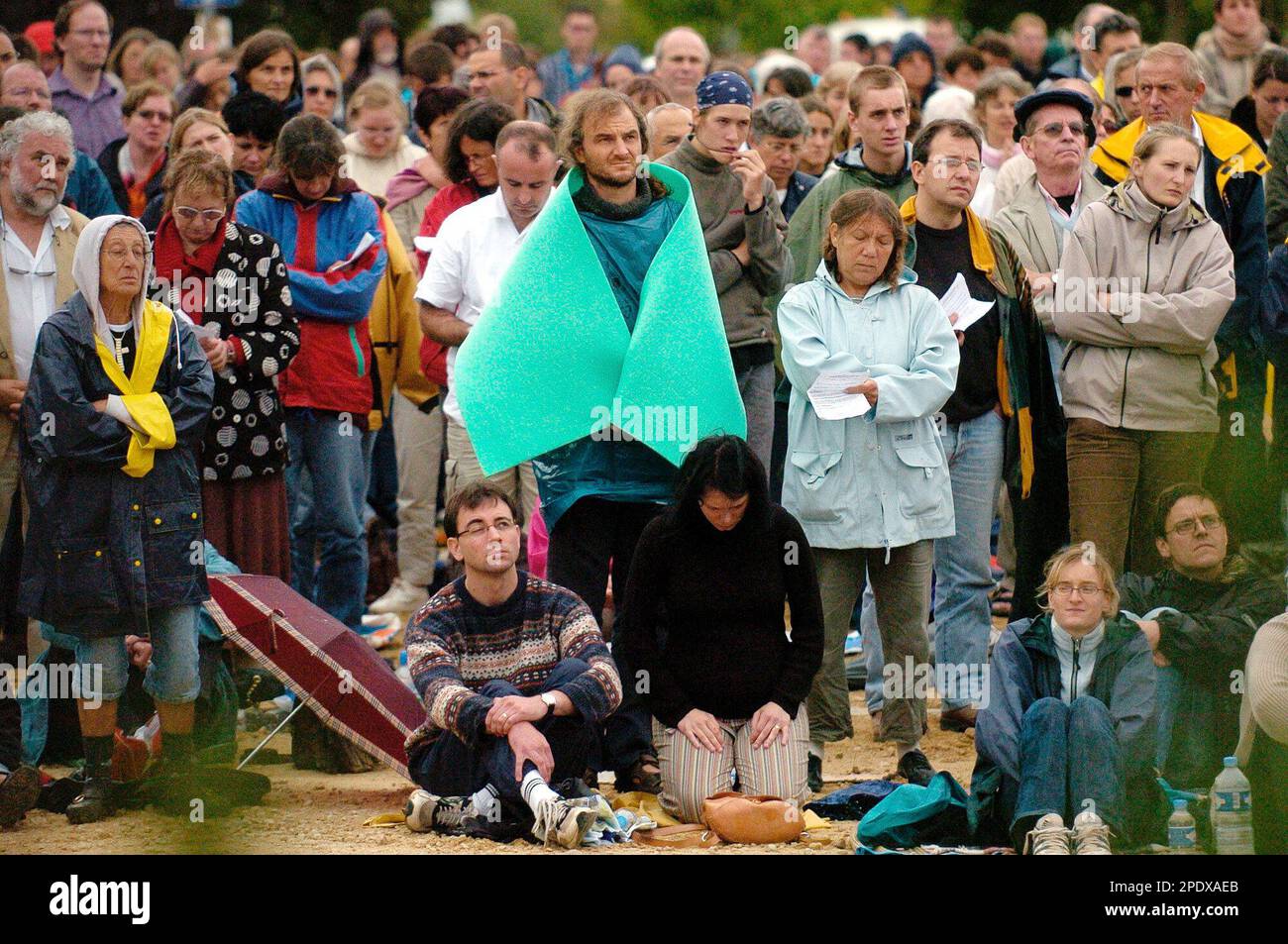 Thousands of mourners attend Brother Roger's funerals in the Burgundy ...