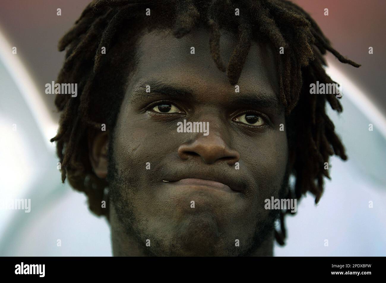 San Francisco 49ers offensive lineman Kwame Harris keeps a firm upper ...