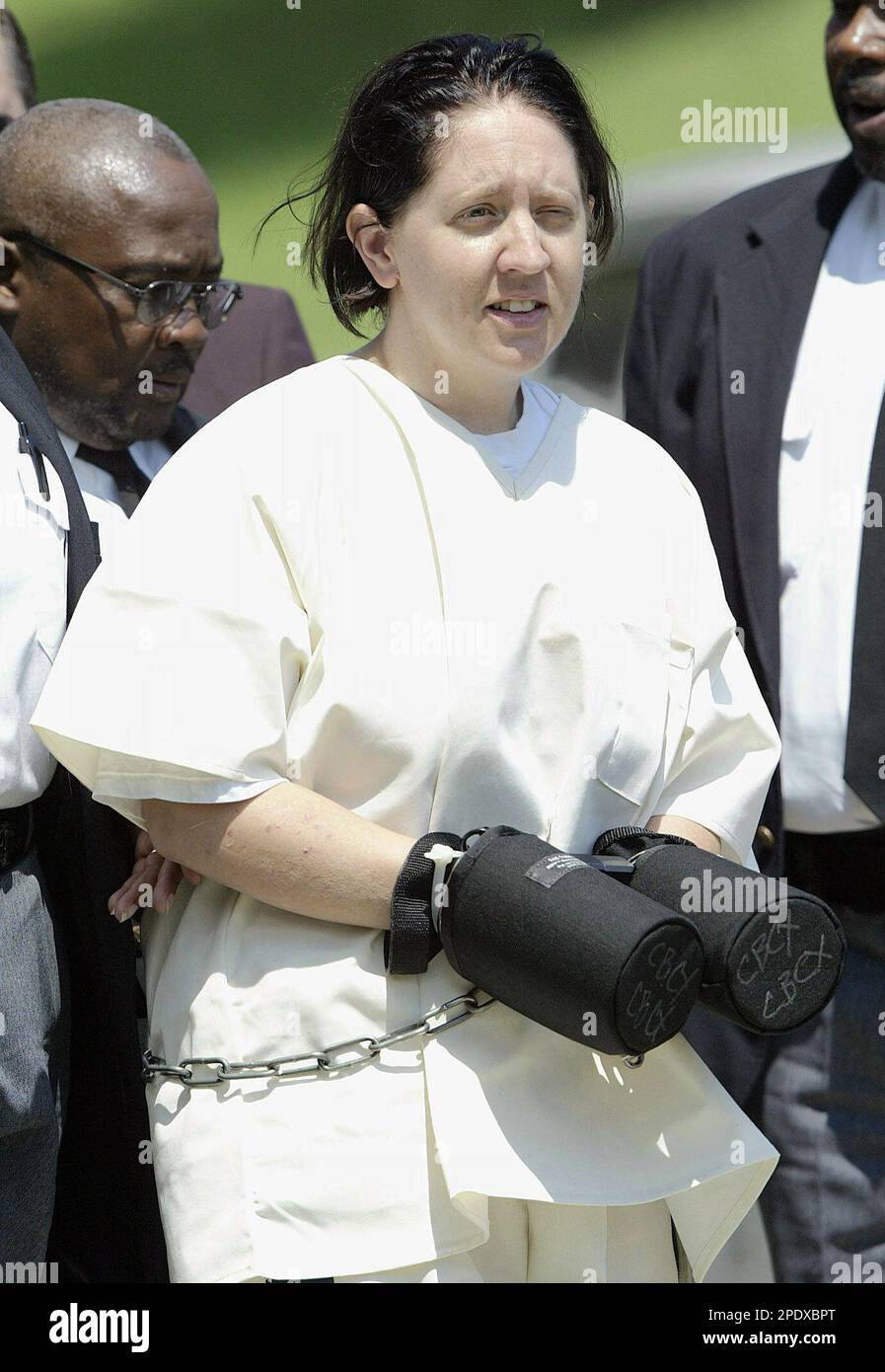 Former prison nurse Jennifer Hyatte is led to court in Kingston, Tenn ...