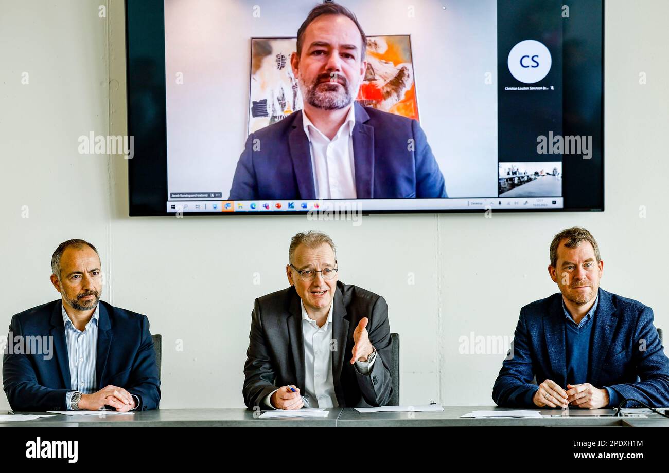 Schleswig-Holstein, Kiel. 15 March, 2023. Samir Abboud (l), CEO of ...