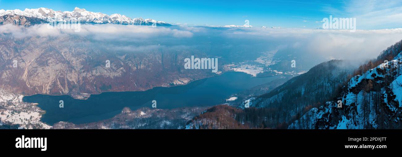 Panorama lake bohinj triglav hi-res stock photography and images - Alamy