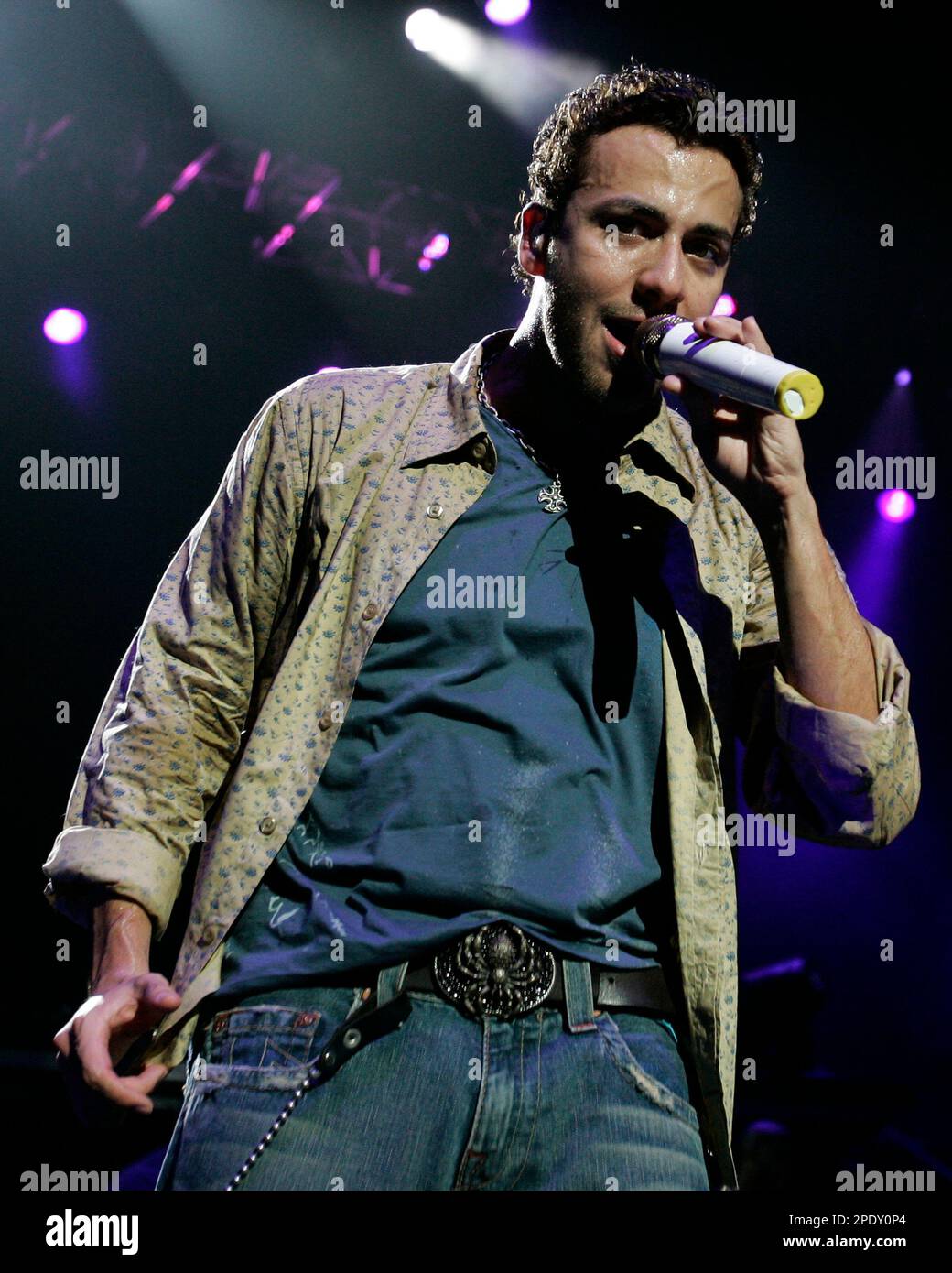 Howie Dorough of the Backstreet Boys performs at the Tweeter Center in ...