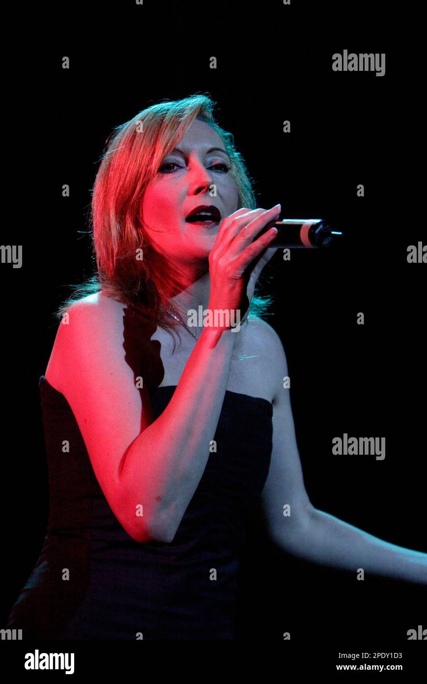 Caroline Nin performing in Sydney, Australia Stock Photo - Alamy