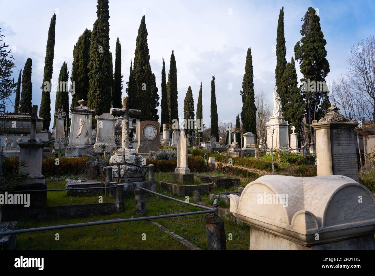 Cimitero degli inglesi hi-res stock photography and images - Alamy