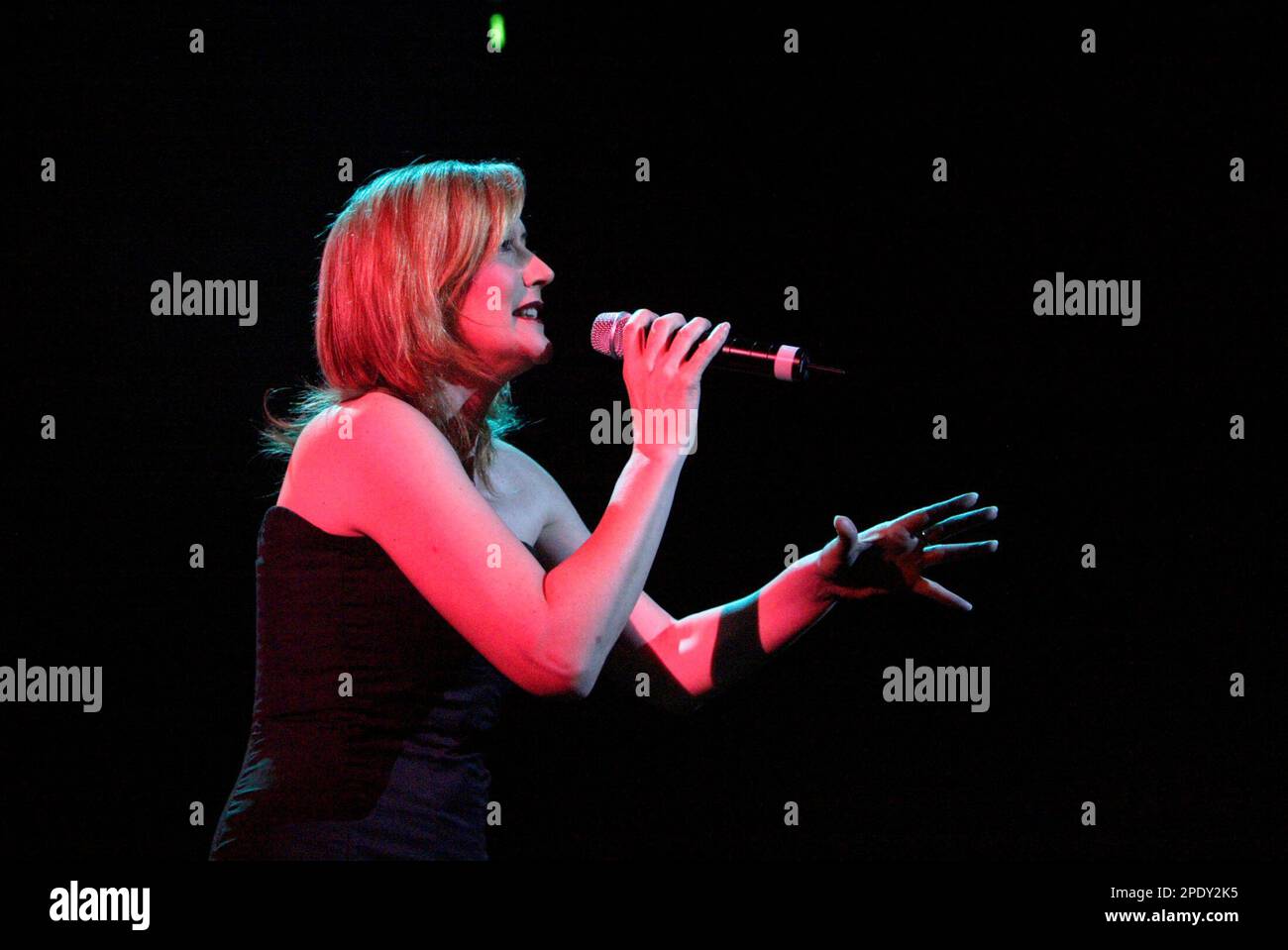 Paris jazz and cabaret singer Caroline Nin performing Hymne A Piaf, her ...