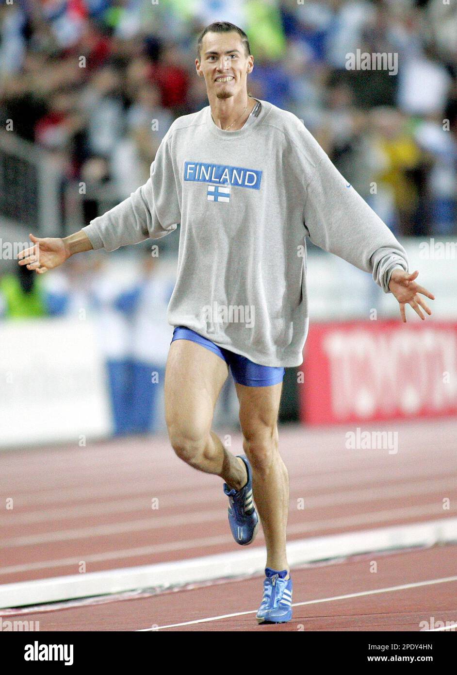 Finland's Tommi Evila celebrates after taking the bronze in the Men's ...
