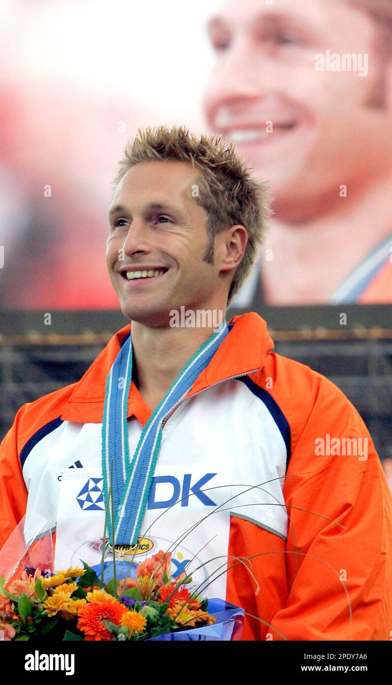 Gold medalist Rens Blom of the Netherlands smiles during the medal ...