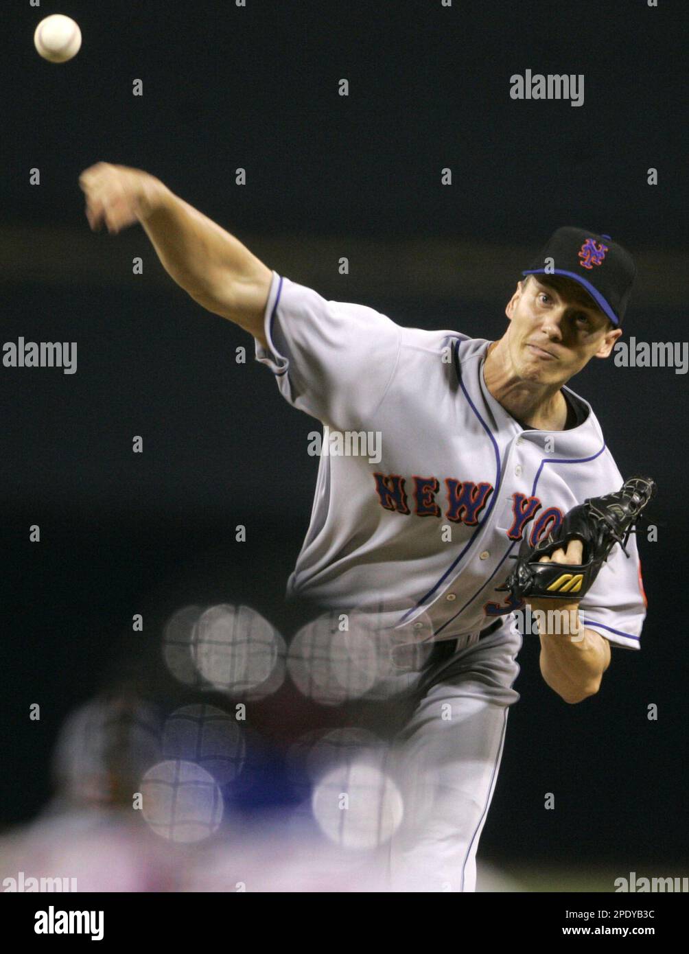 New York Mets starter Kris Benson releases a pitch in the seventh ...