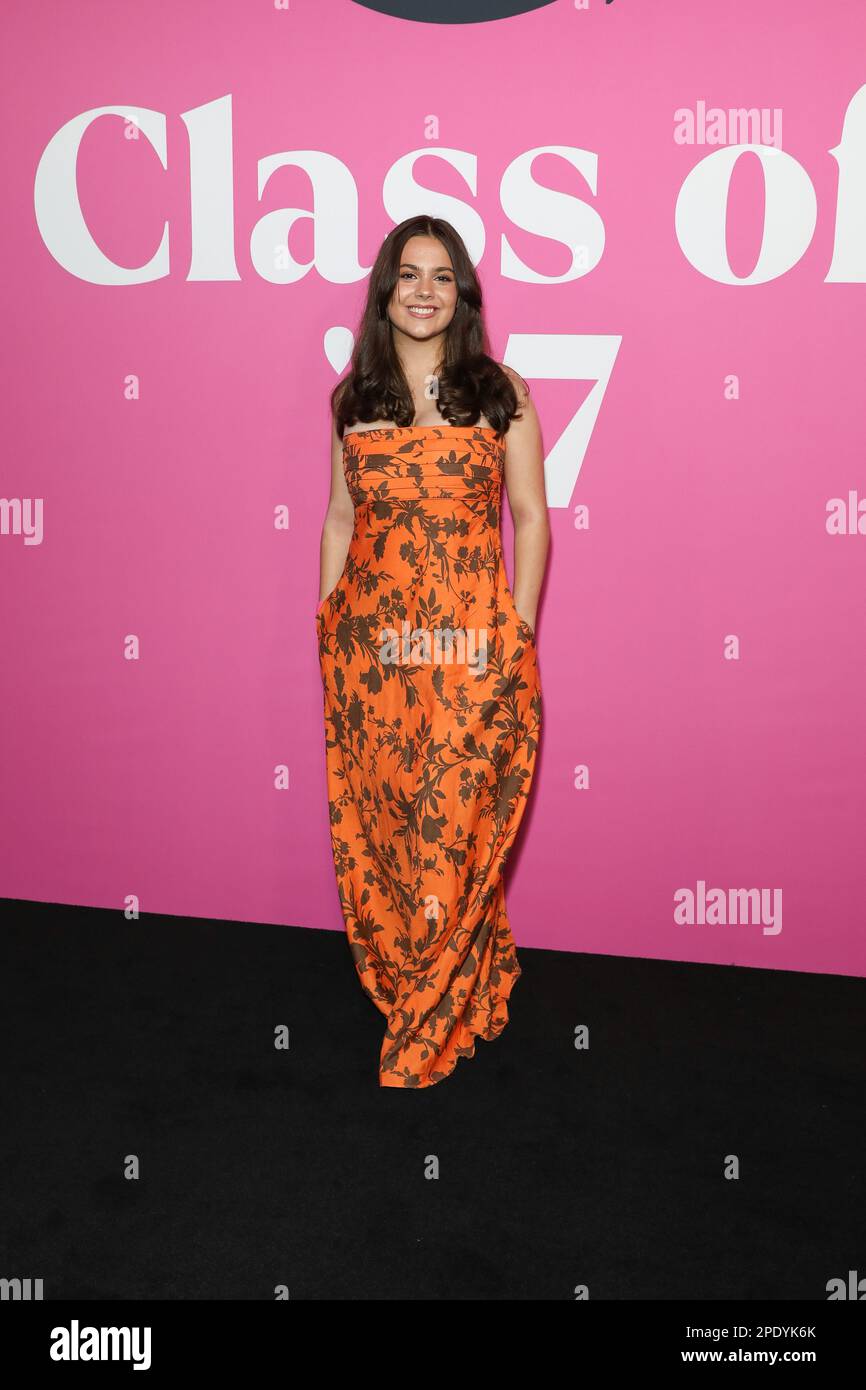 Sydneyholly hi-res stock photography and images - Alamy