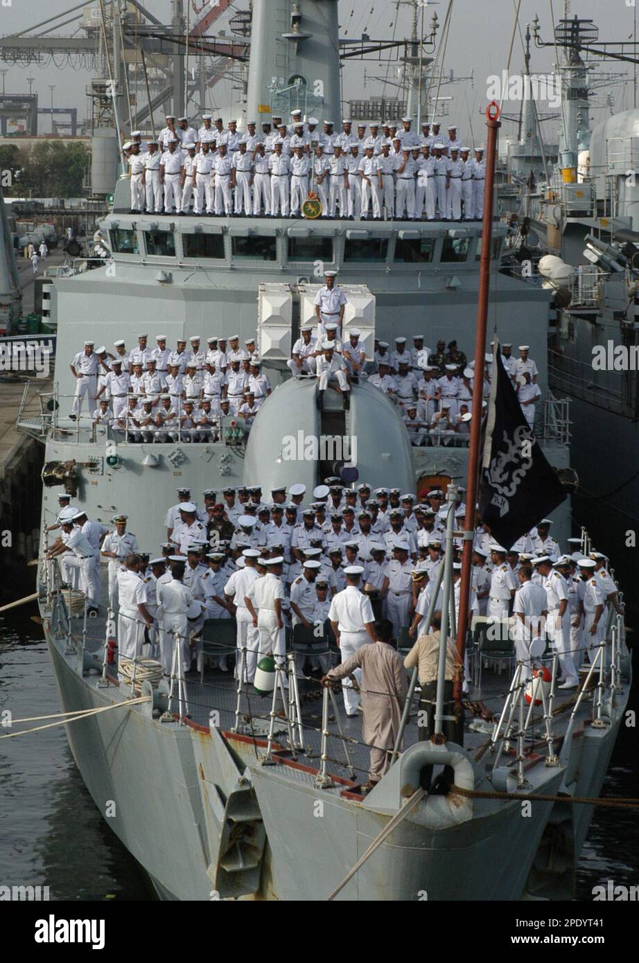Pakistan Navy officers and sailors returned from four-months excercise ...