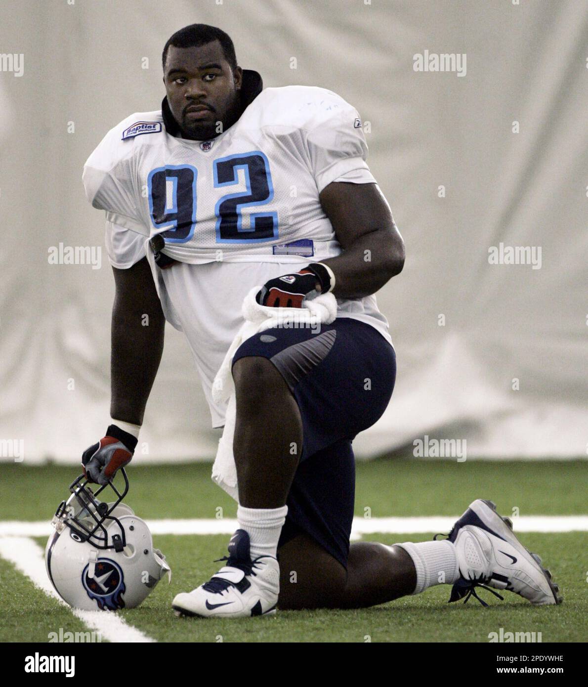 Tennessee Titans defensive tackle Albert Haynesworth waits for his turn ...