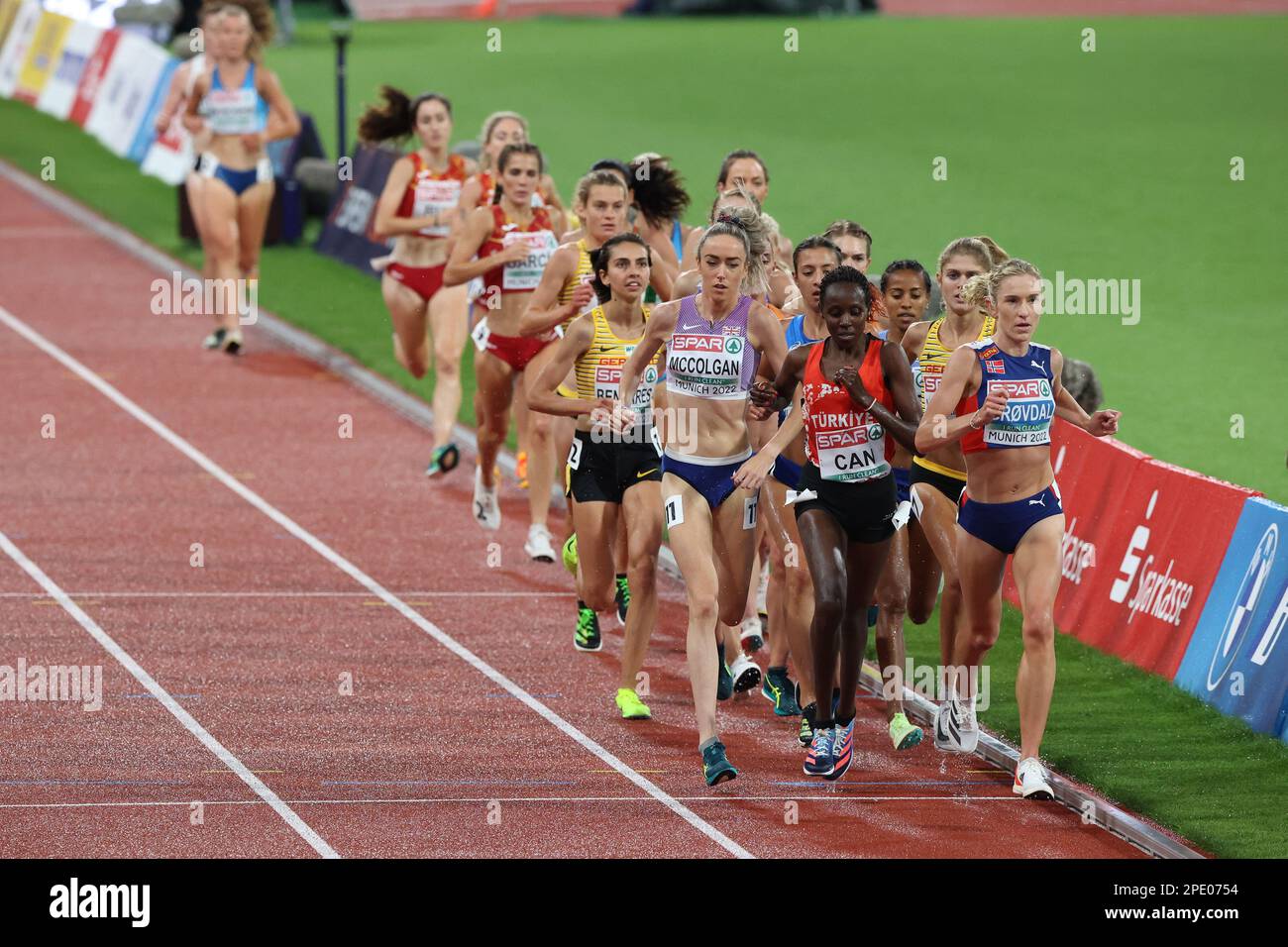 Leading group in the Women's 5000m Final at the European Athletics ...