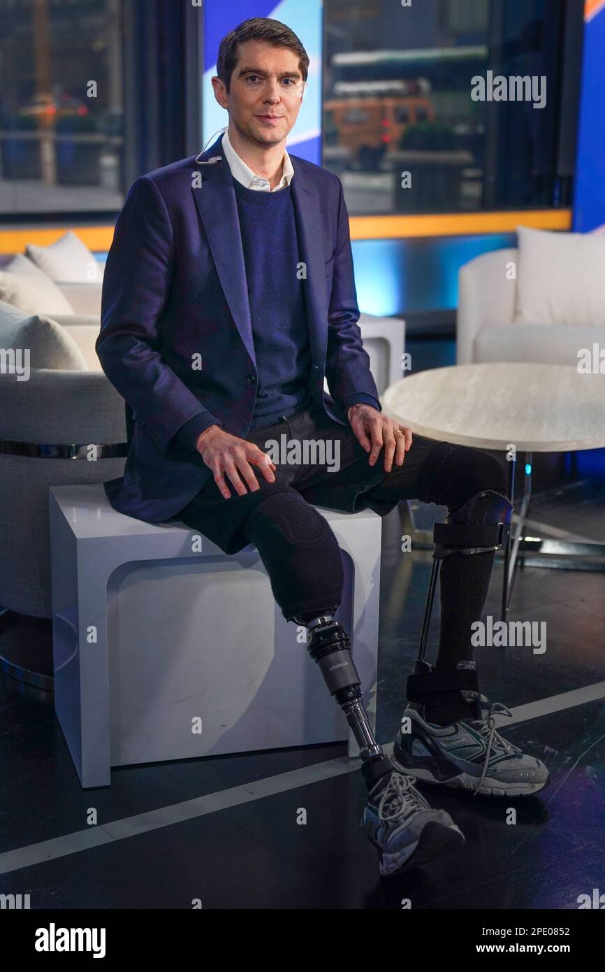 Fox News reporter Benjamin Hall appears on the set of "Fox and Friends ...