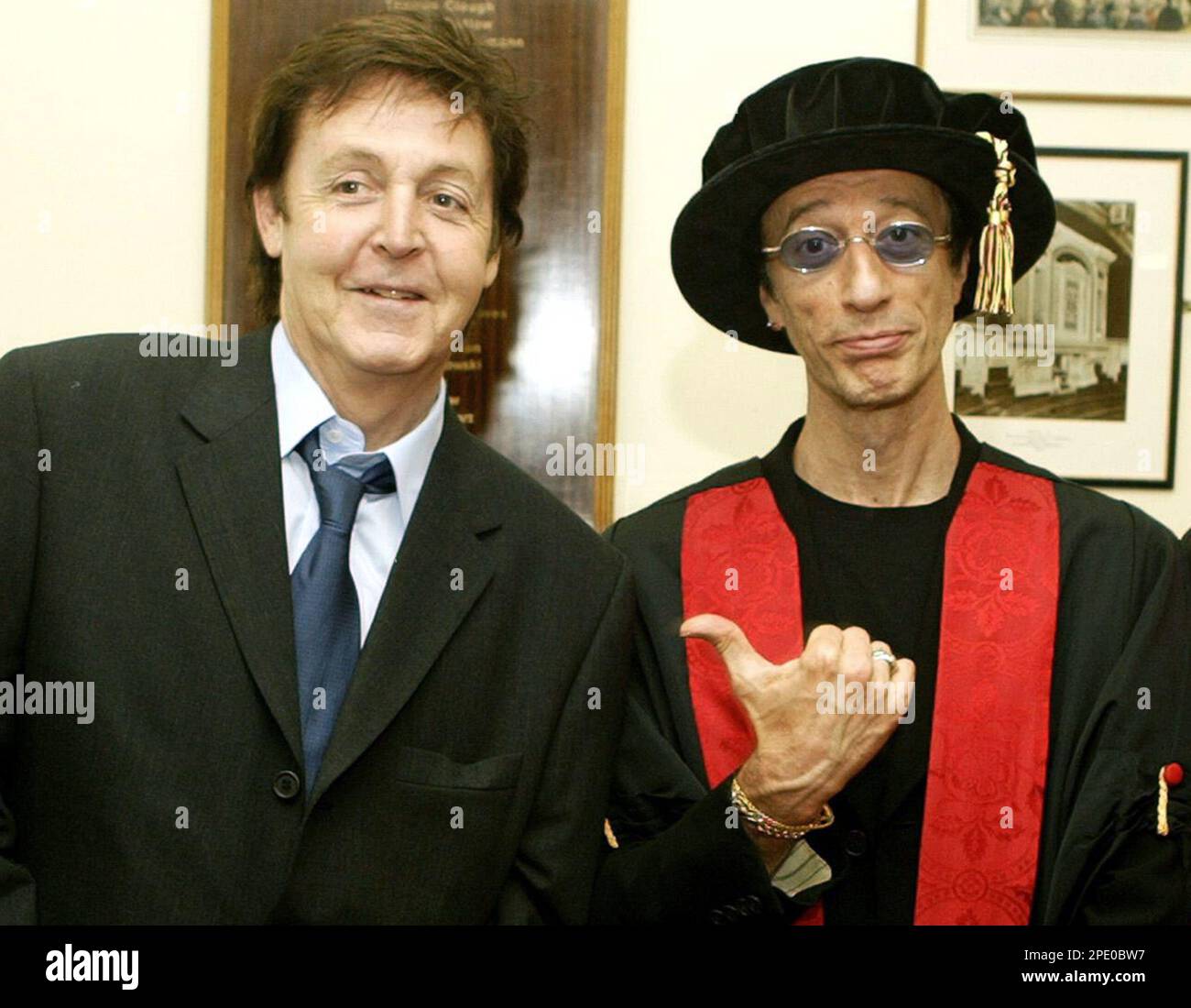 Sir Paul McCartney, left, poses with Bee Gee Robin Gibb, after Gibb had ...