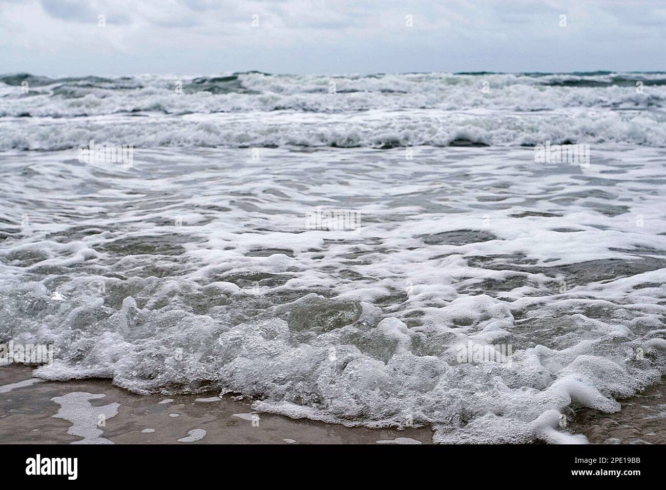 Raging oceanocean hi-res stock photography and images - Alamy
