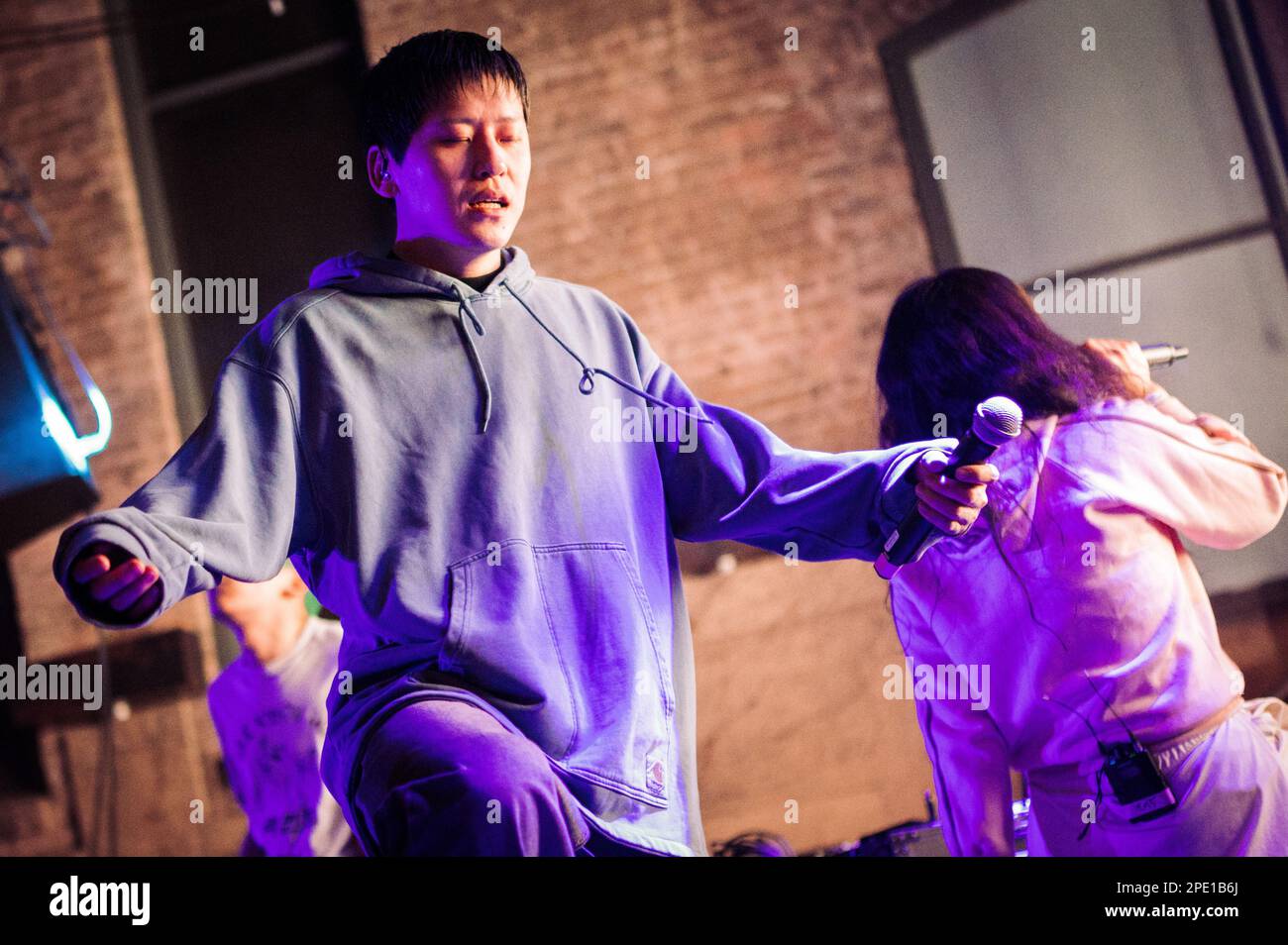 Alt kpop hi-res stock photography and images - Alamy