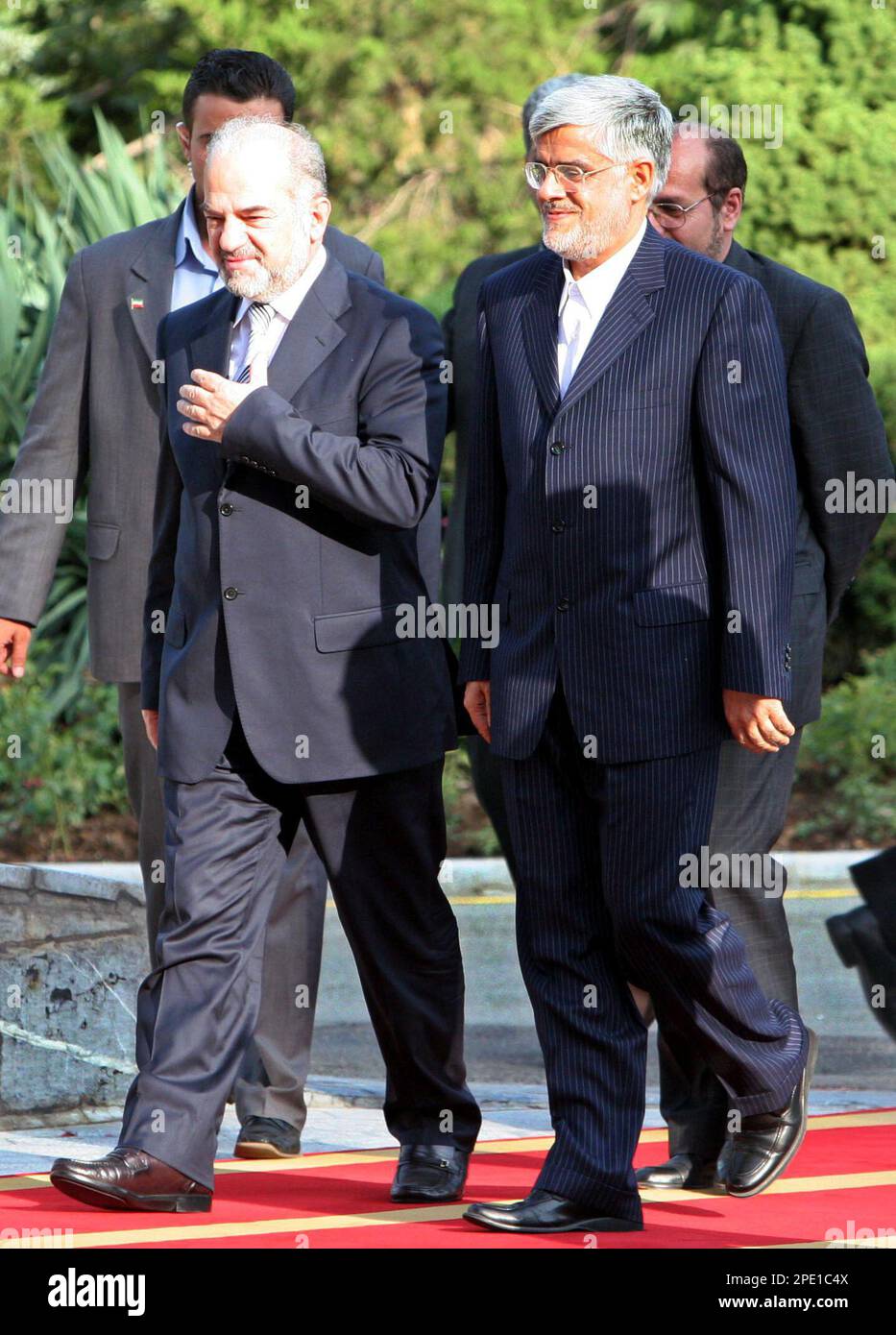Iraqi Prime Minister, Ibrahim al-Jaafari, left, and Iranian Vice ...