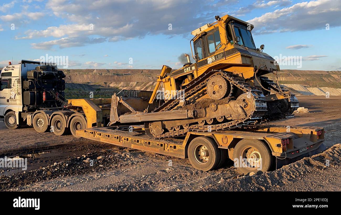 Transporting The Huge BulldozerTo The Next Mining Site, Heavy Transport ...