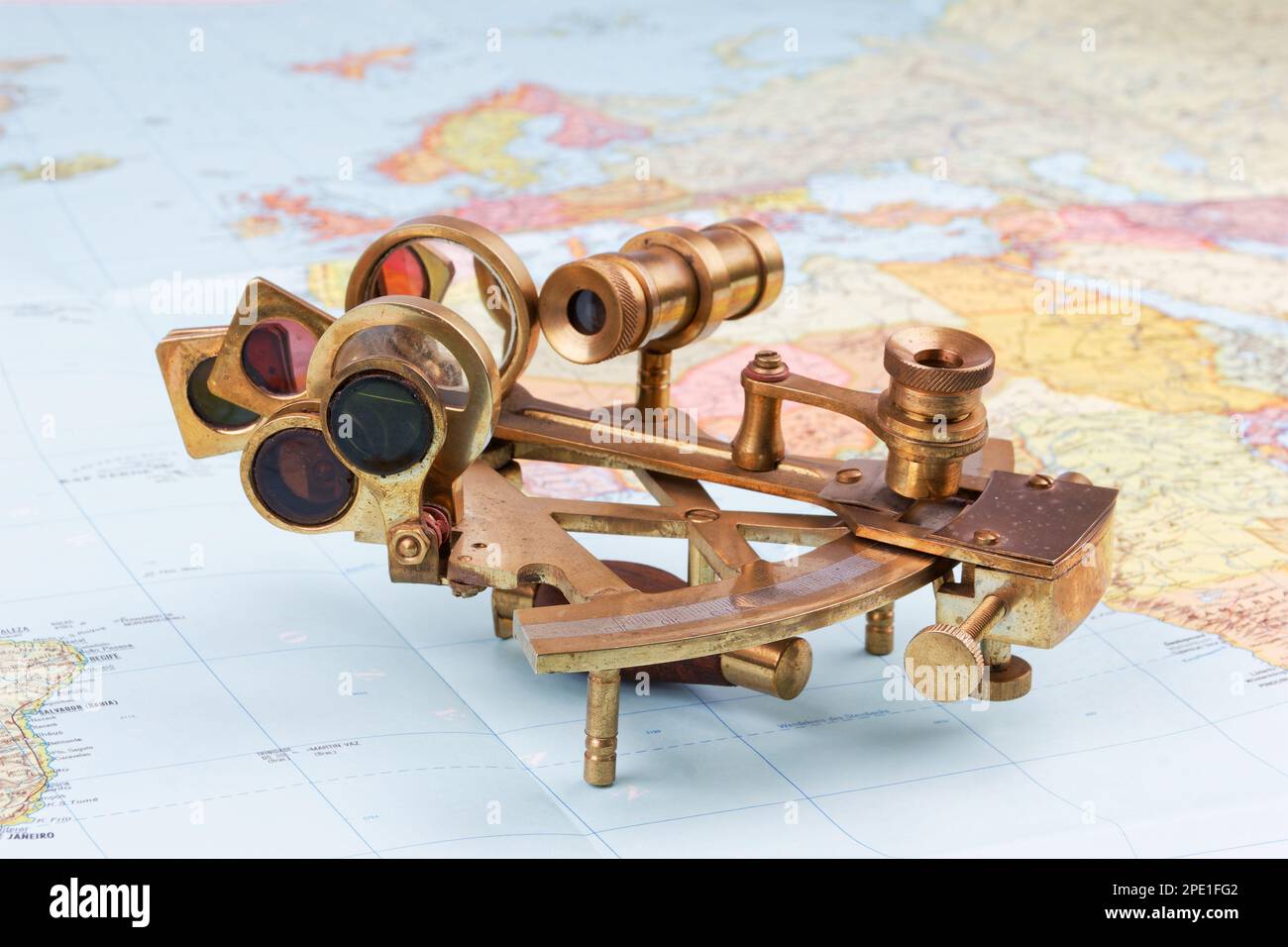 Sextant on old map hi-res stock photography and images - Alamy