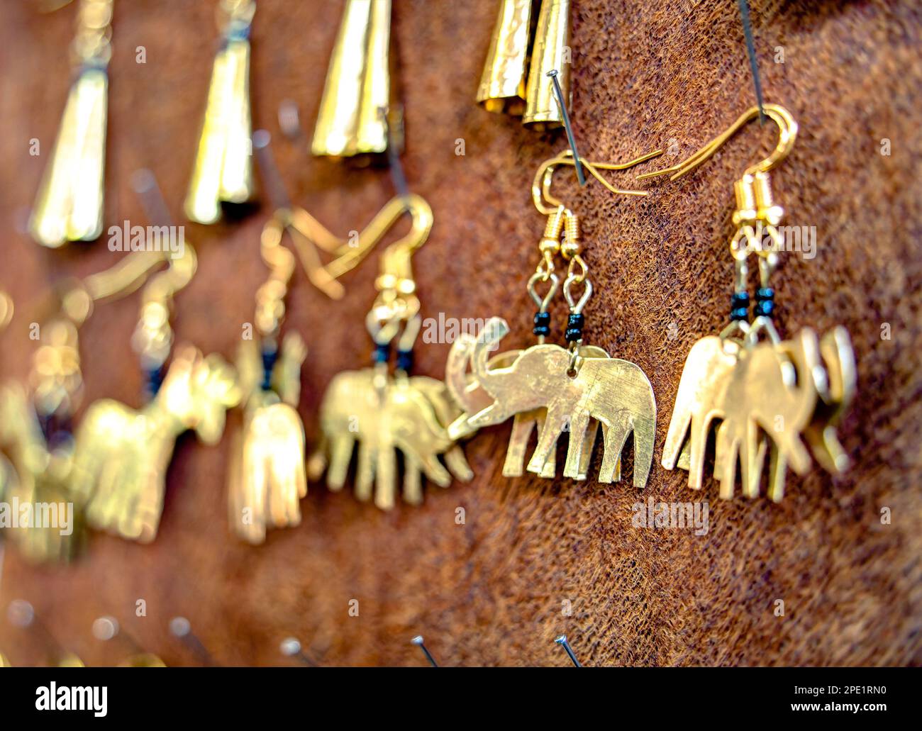 Crafts in Kenya Stock Photo - Alamy