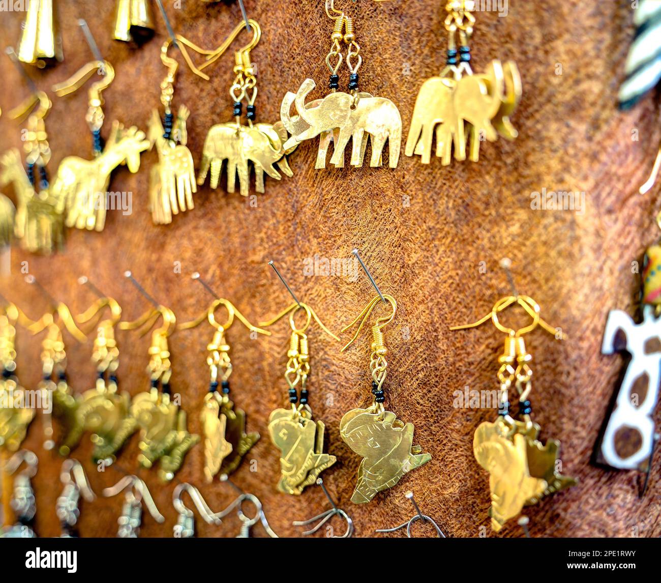 Crafts in Kenya Stock Photo - Alamy