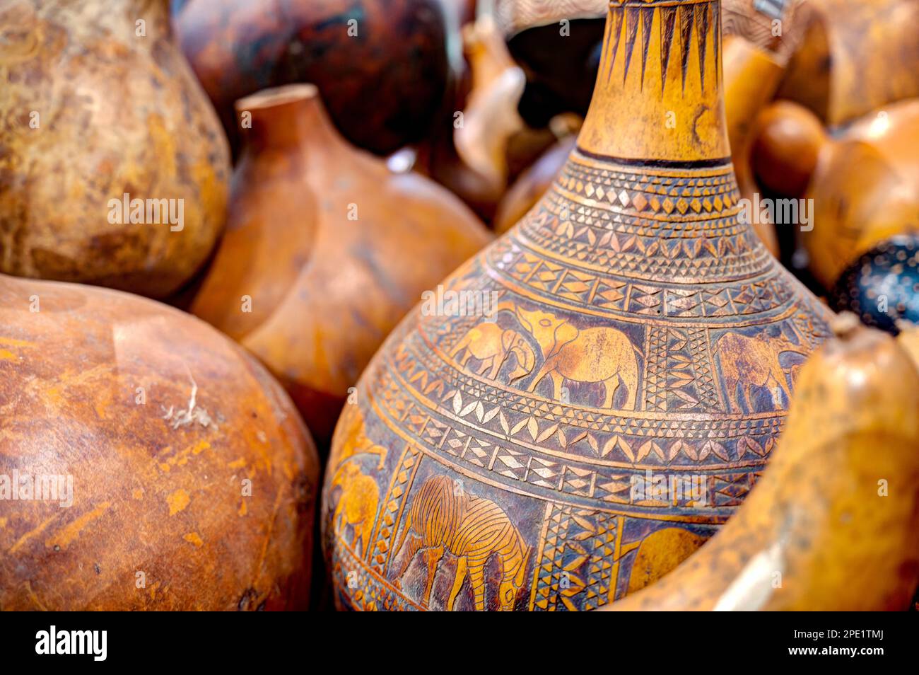 Crafts in Kenya Stock Photo - Alamy