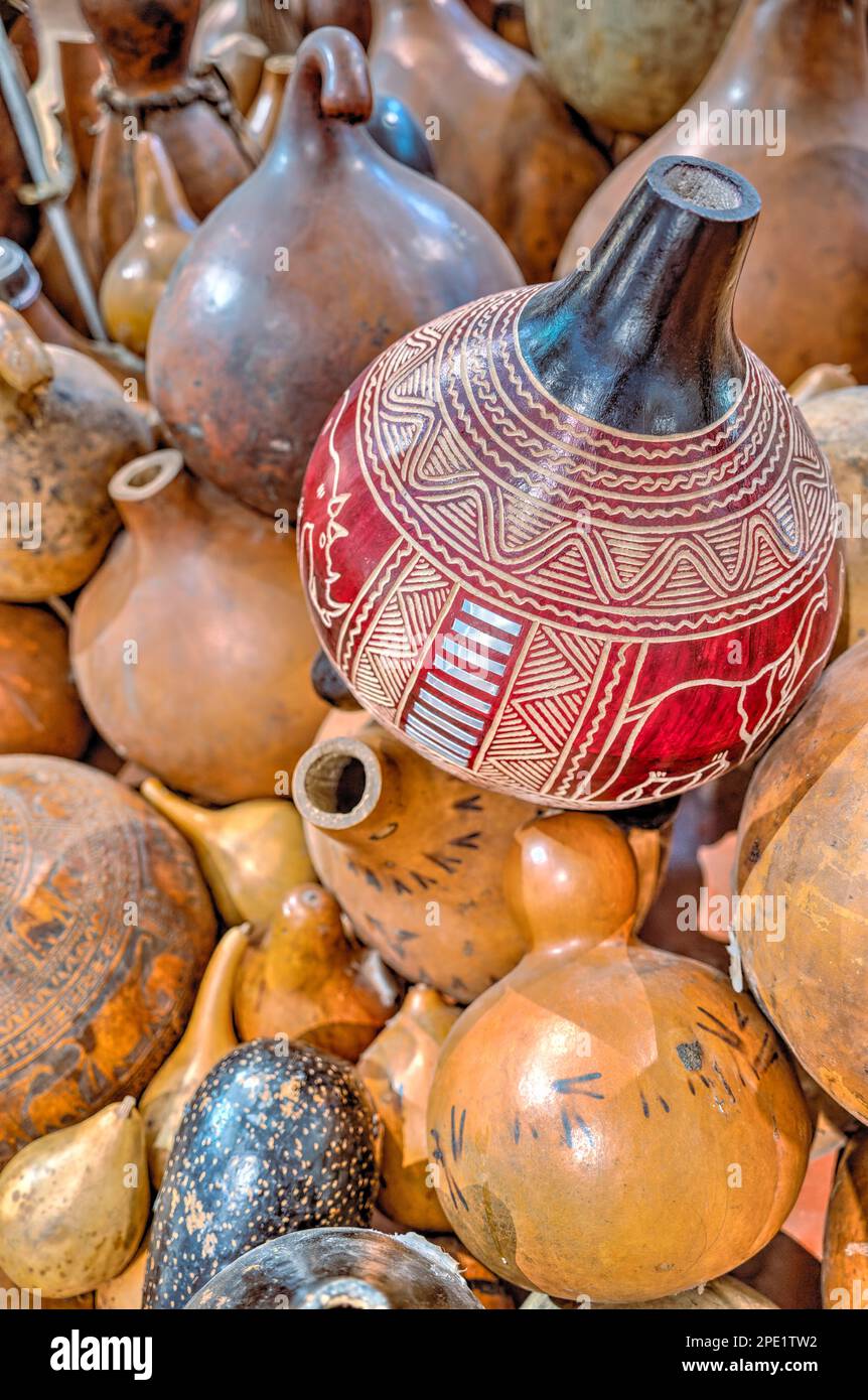 Crafts in Kenya Stock Photo - Alamy