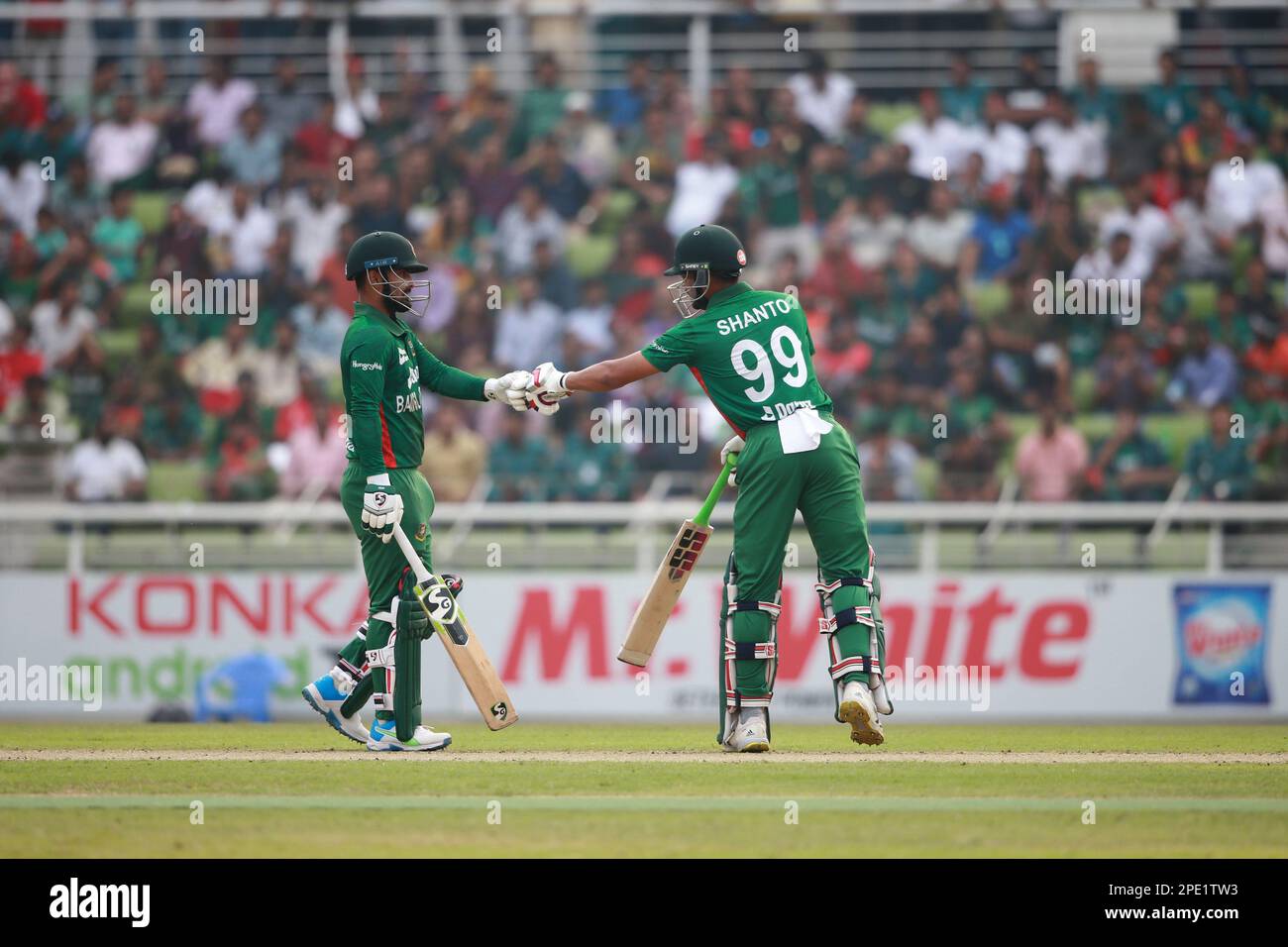 Nazmul hasan Shanto (R) and Liton Kumar Das (L) during the Bangladesh ...