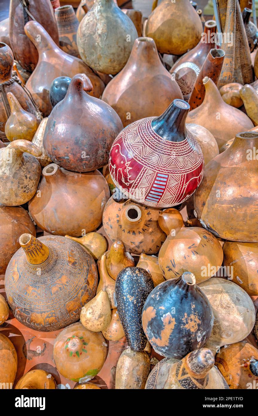 Crafts in Kenya Stock Photo - Alamy