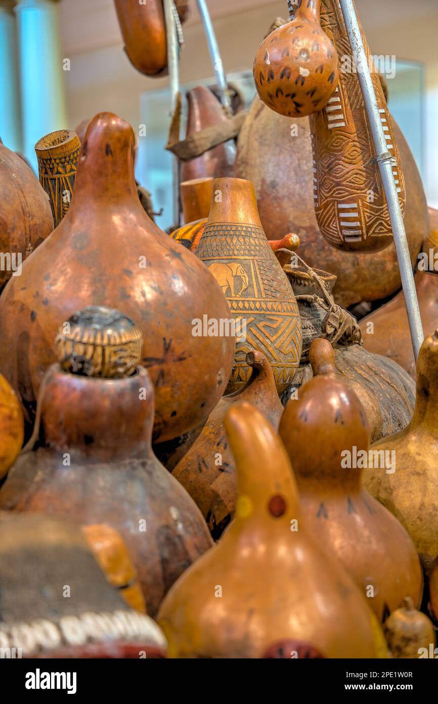 Crafts in Kenya Stock Photo - Alamy