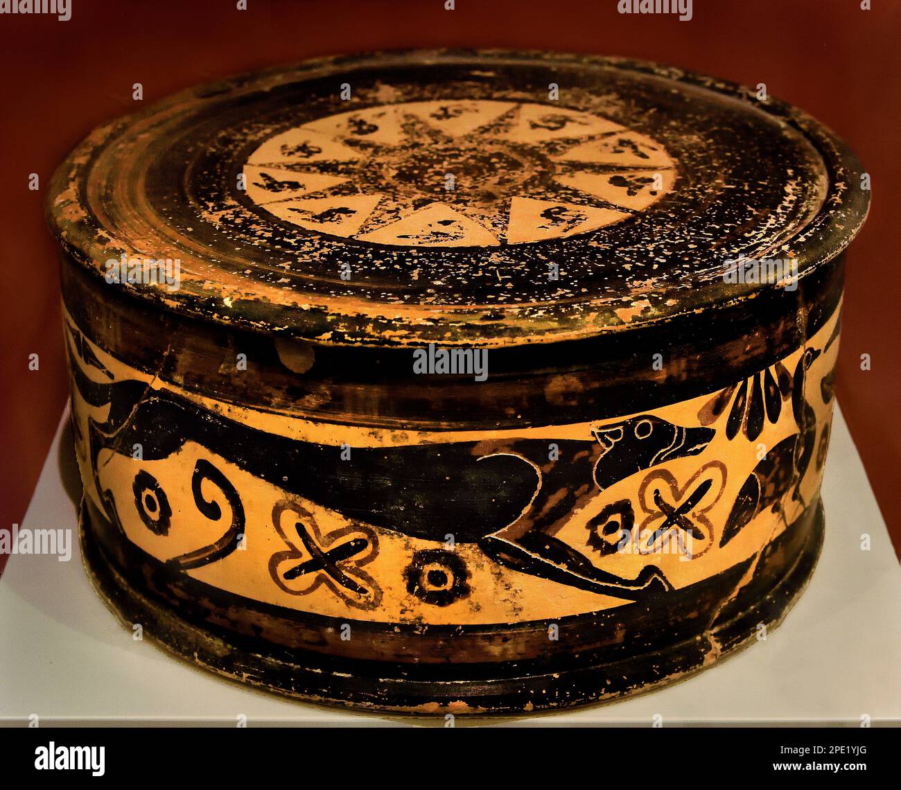 Pyxis, Dogs and Water Bird, from Exarchos, Locris 6th century BC ...