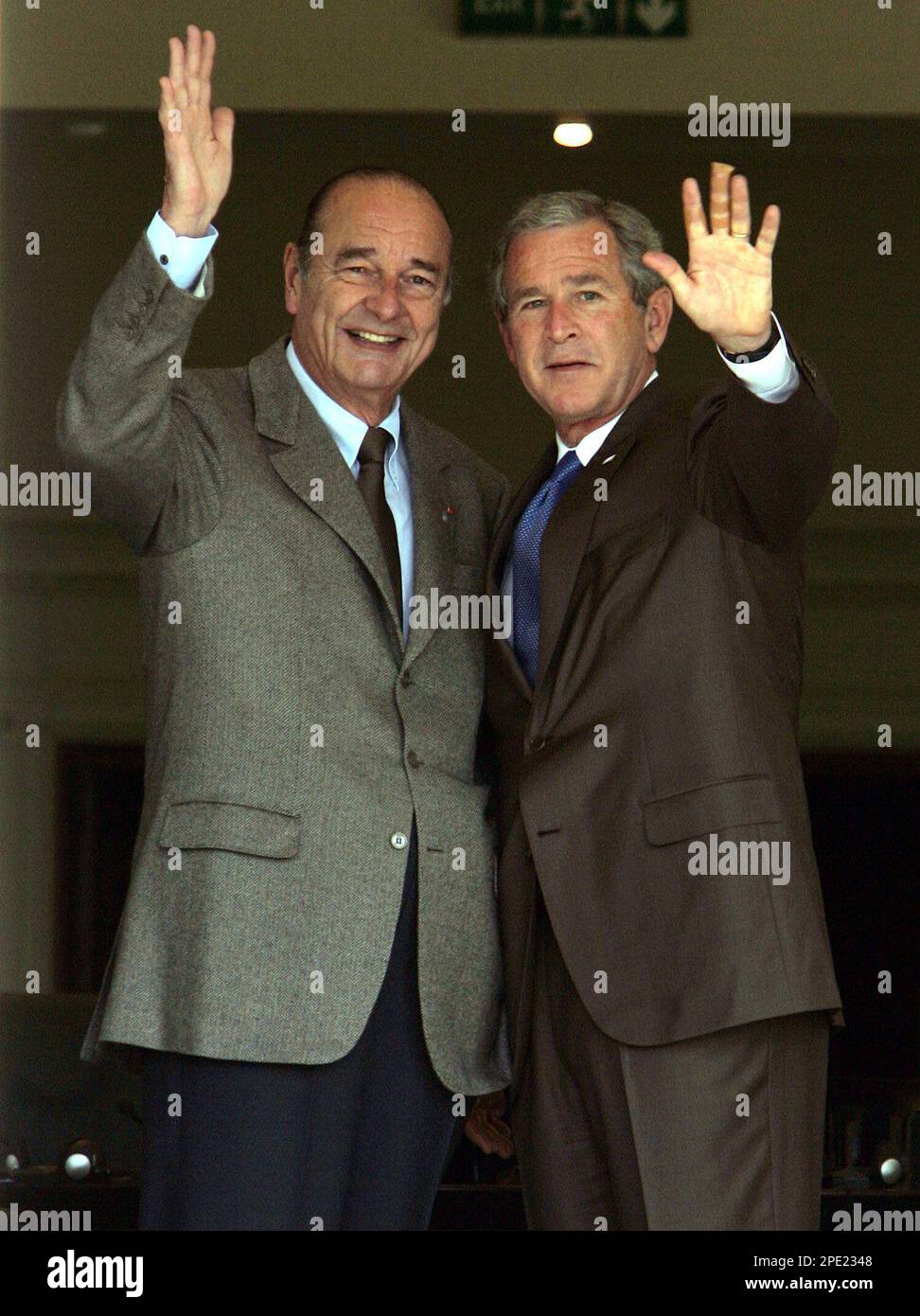 U.S. President George W. Bush, right, and French President Jacques ...