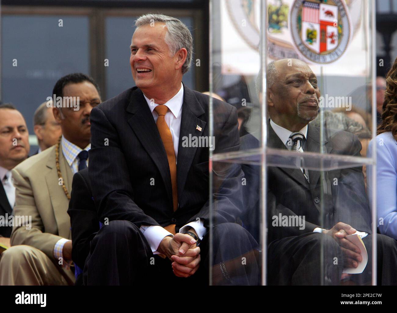 Outgoing Los Angeles Mayor James Hahn, center, with the Rev. Cecil ...