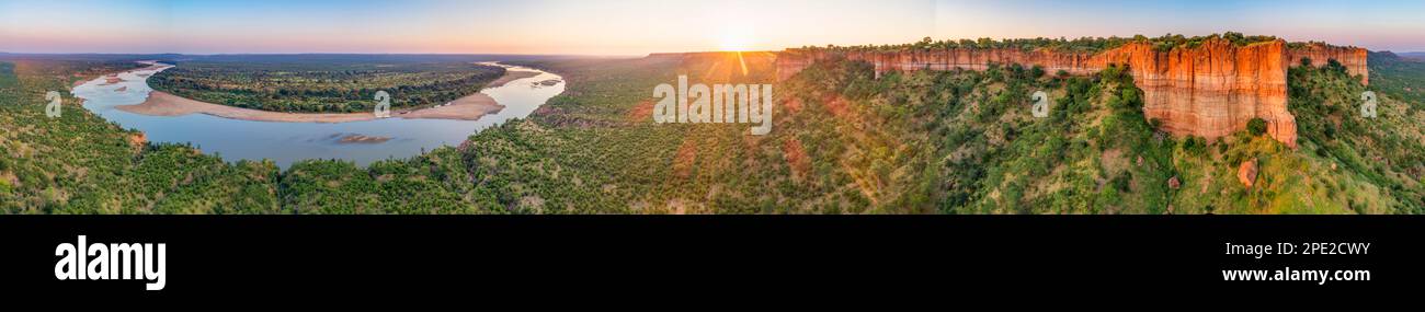 Panoramic of chilojo cliffs and under river hi-res stock photography ...