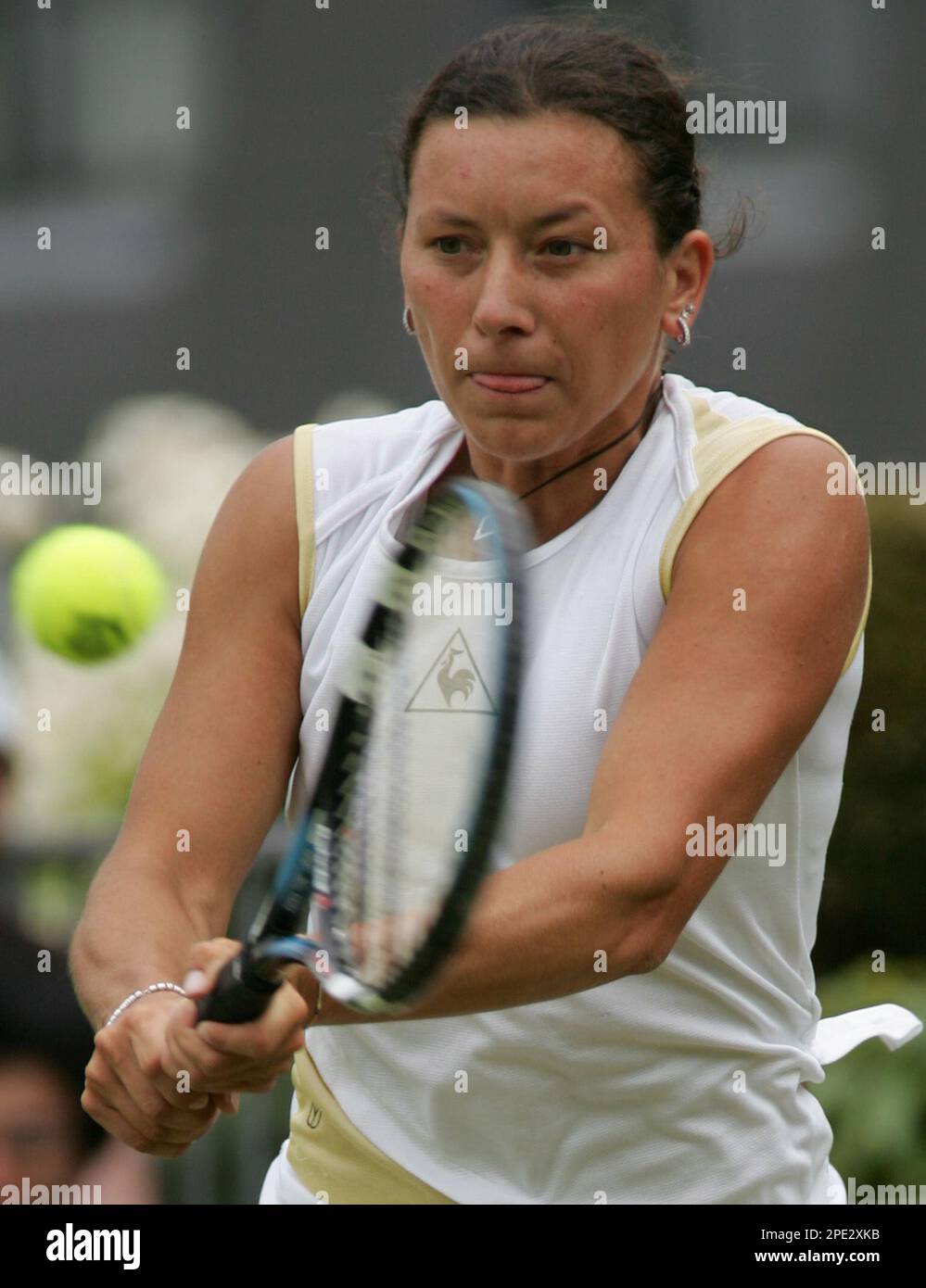 Italy's Antonella Serra Zanetti returns to Magdalena Maleeva of ...