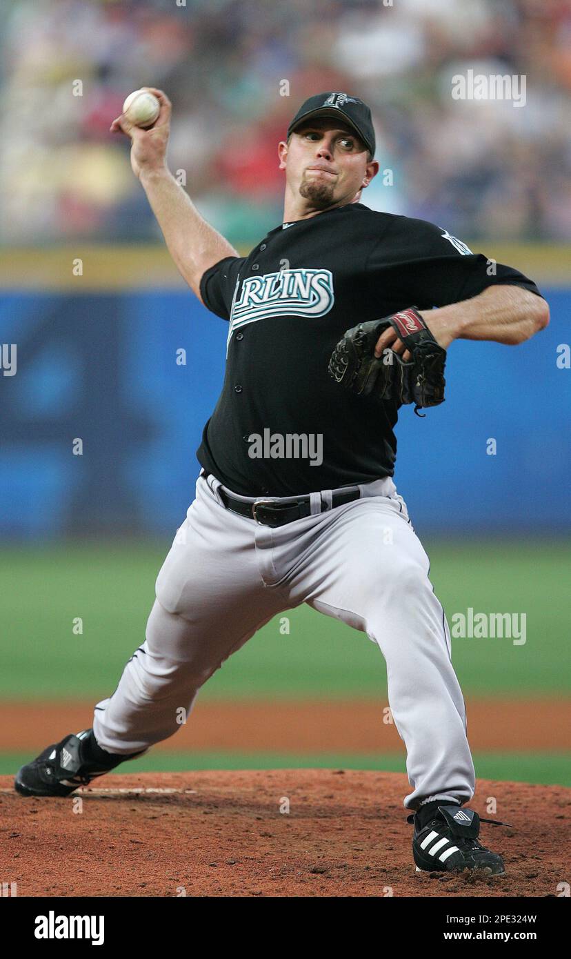 Florida Marlins starting pitcher Brian Moehler works in the third ...