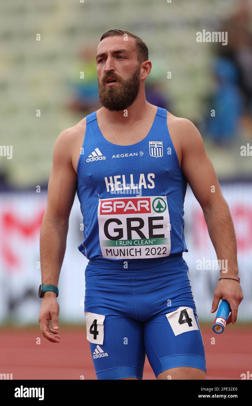 Konstantinos ZIKOS waiting for the start of the 4 * 100m at the ...