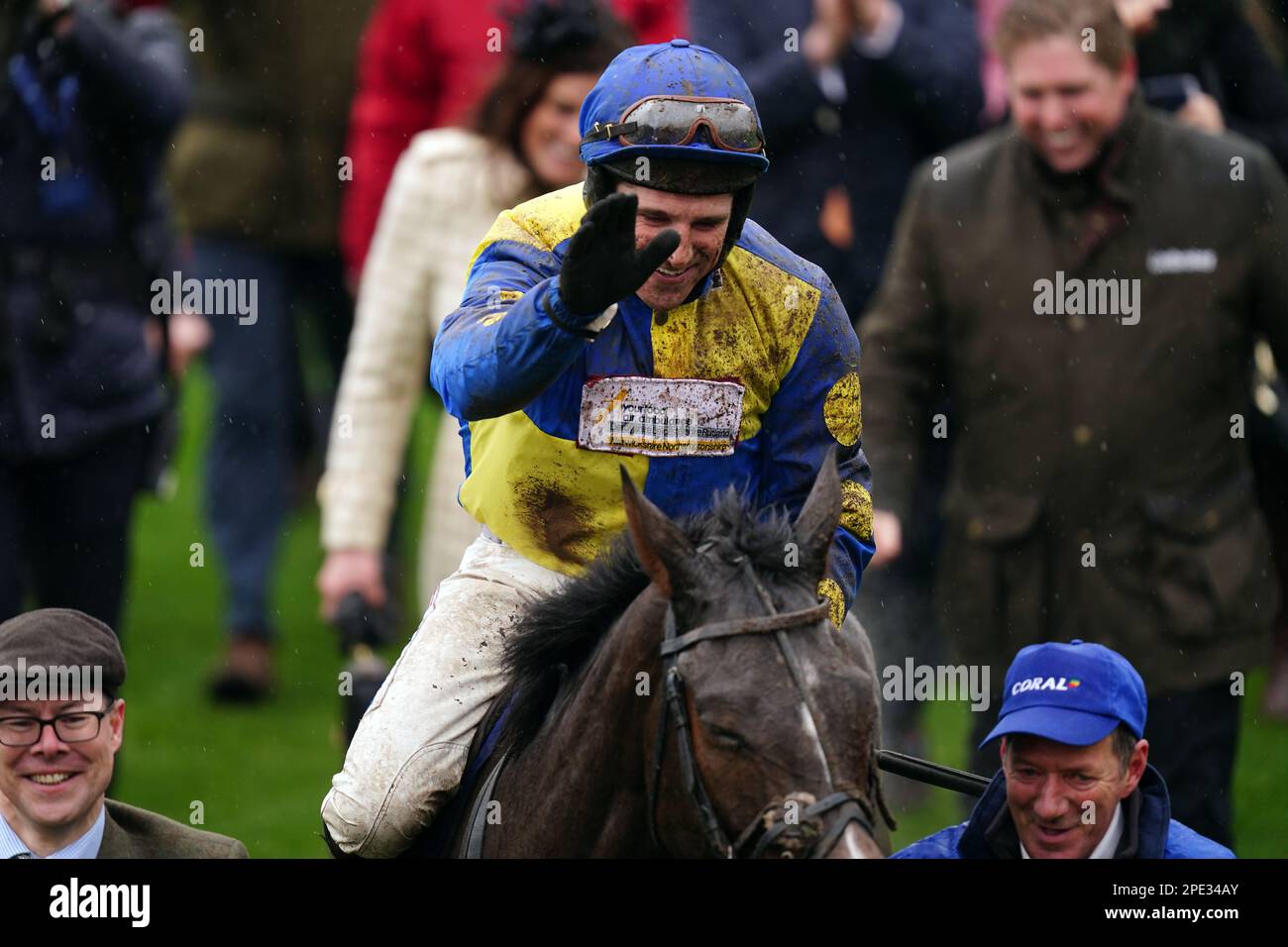 Langer dan cheltenham 2023 hi-res stock photography and images - Alamy