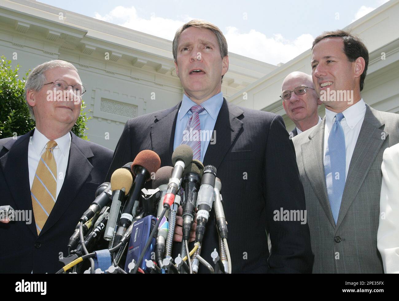 Senate Majority Leader Bill Frist, R-Tenn. and other Republican members ...