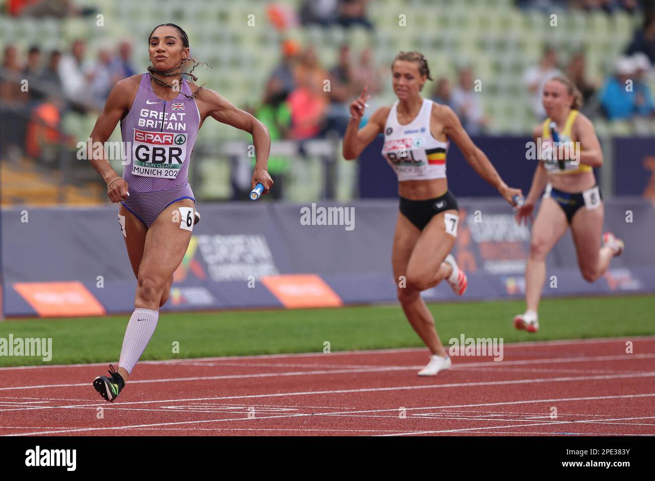 Ashleigh NELSON leading in the GB Team in the 4 * 100m Heats at the ...