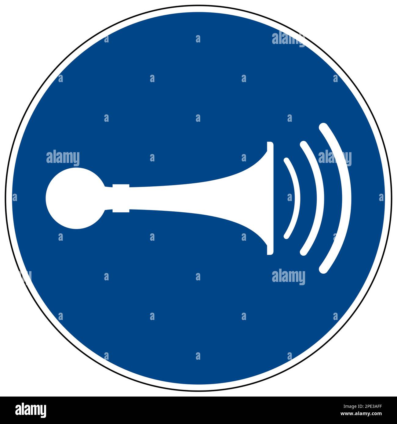 ISO 7010 Sound your horn sign Stock Photo - Alamy