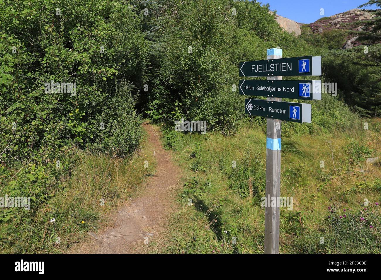 Start for circular hiking trail (Rundtur) along the Lindesnes ...