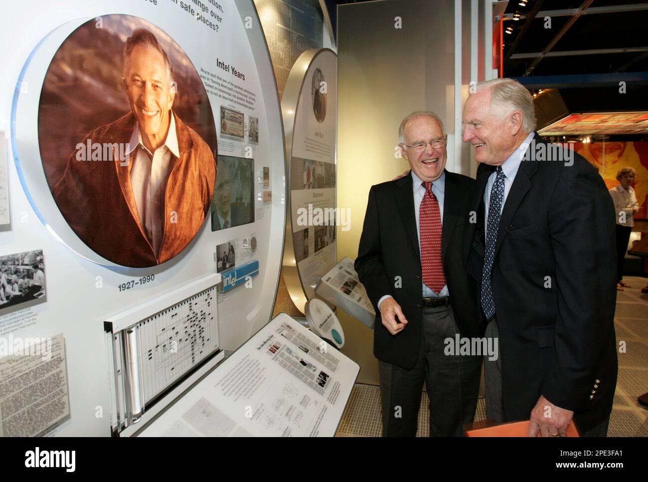 Robert Noyce And Gordon Moore
